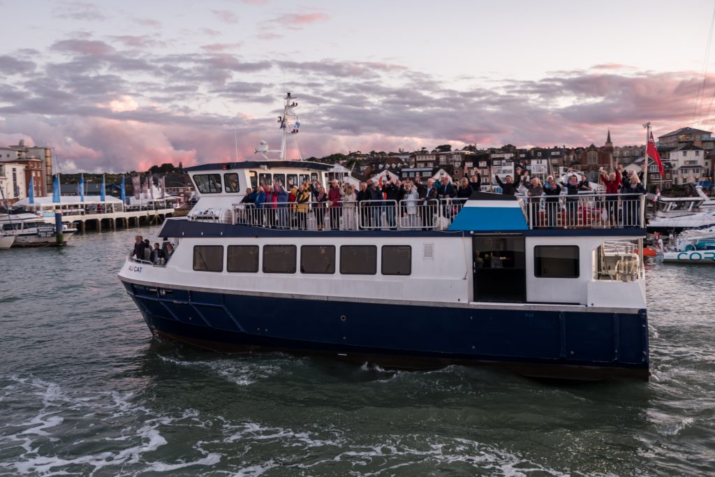 Contact Us | Solent Cruises